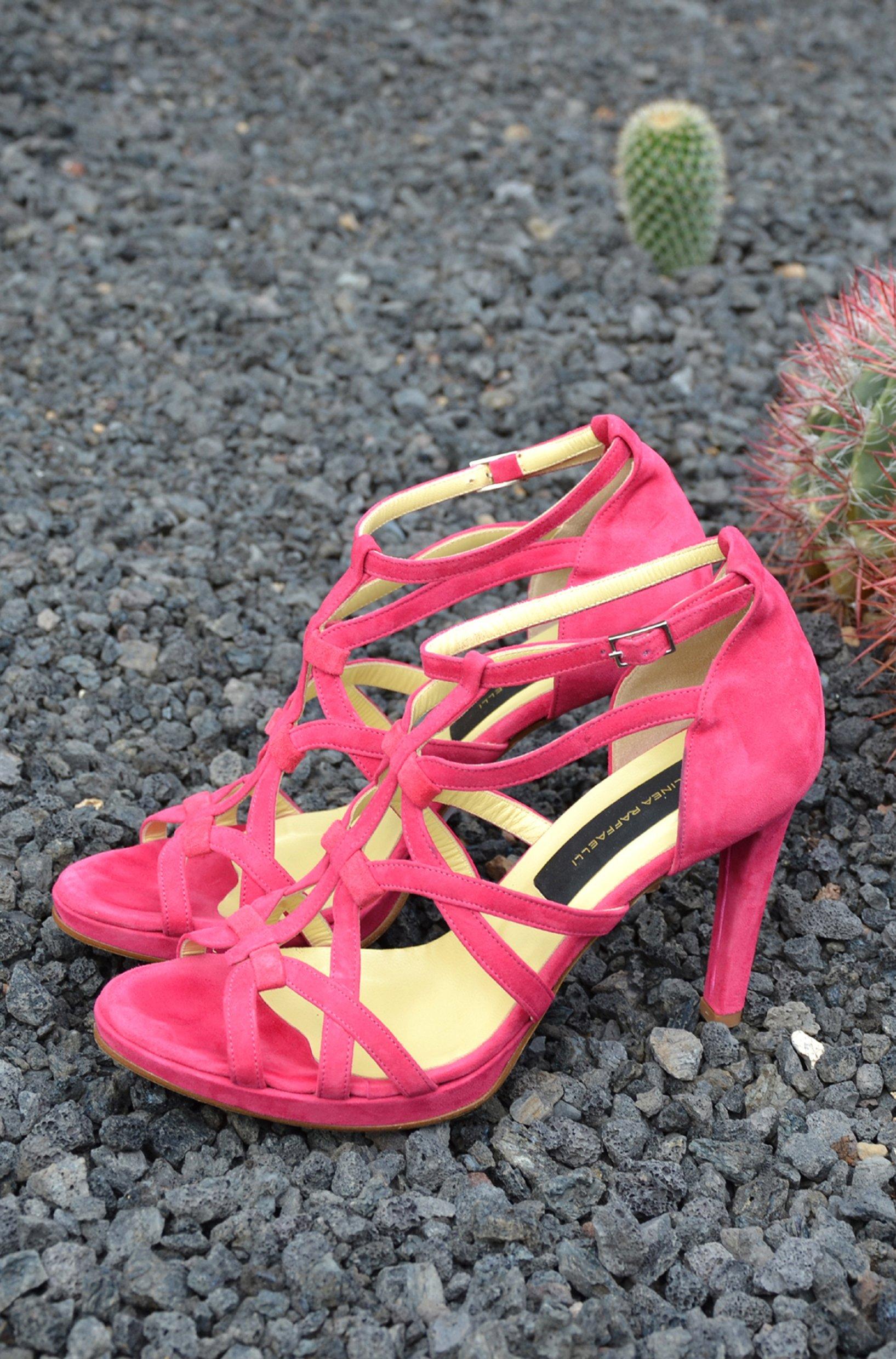Scarpe colorate per le invitate: 40 modelli da non perdere