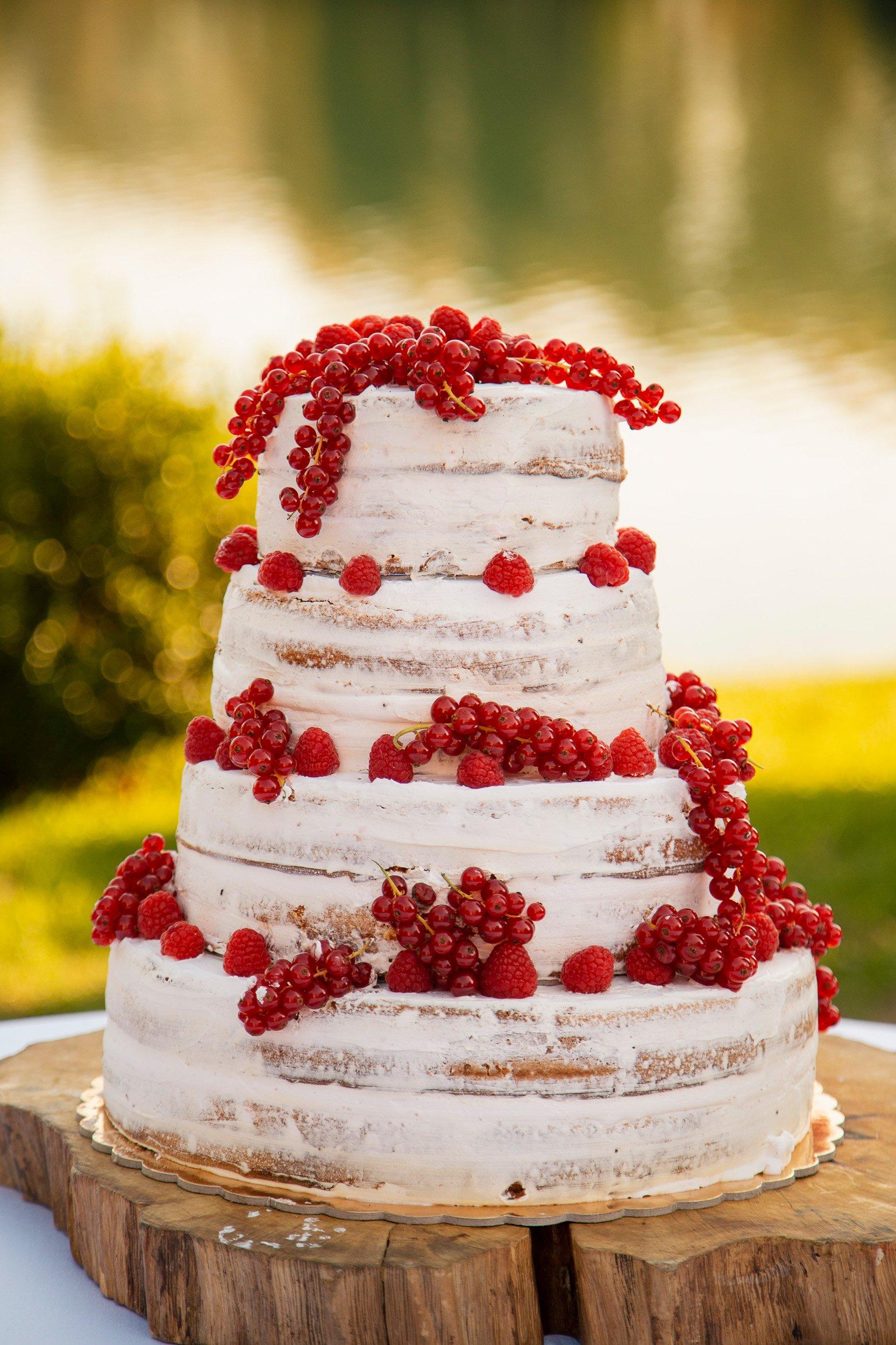 Torta nuziale a piani: 35 idee