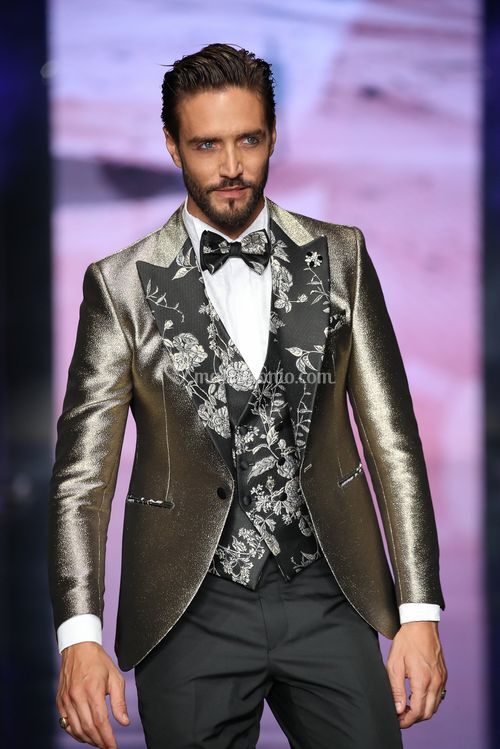 Vestiti da Sposo di Petrelli Uomo - P079 - Matrimonio.com Vestiti da Sposo di Petrelli Uomo - P079 - Matrimonio.com