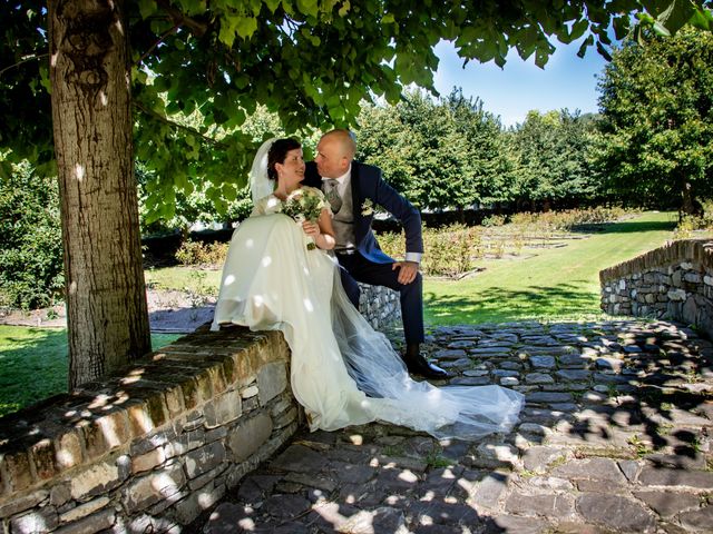 Il matrimonio di Igor e Debora a Serra Riccò, Genova - Matrimonio.com