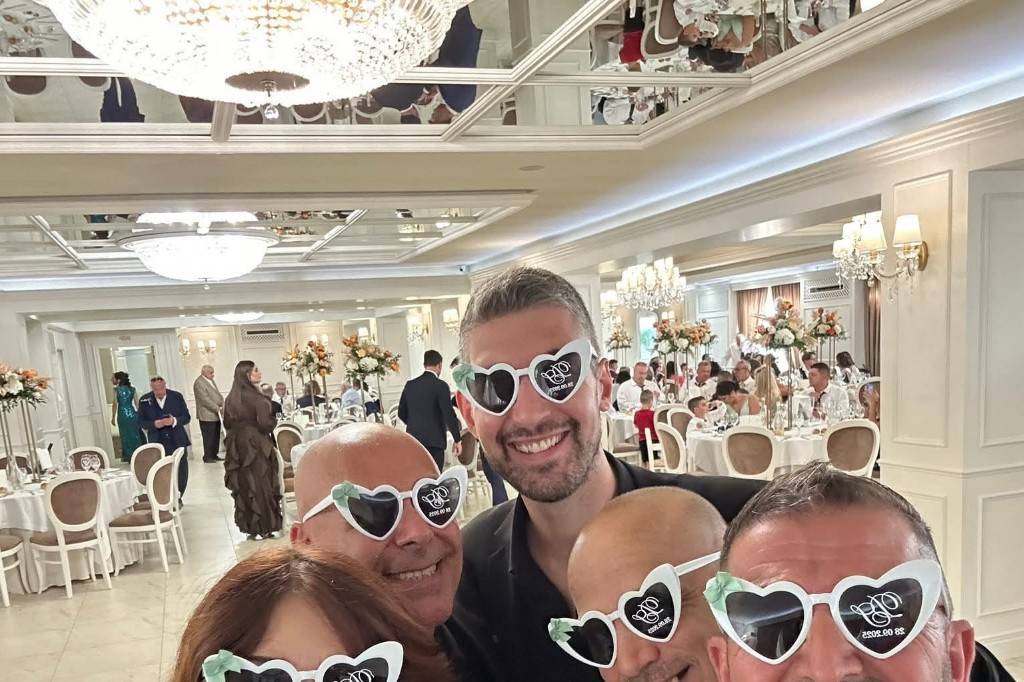 Mimmo Crolla Show Band - Consulta la disponibilità e i prezzi