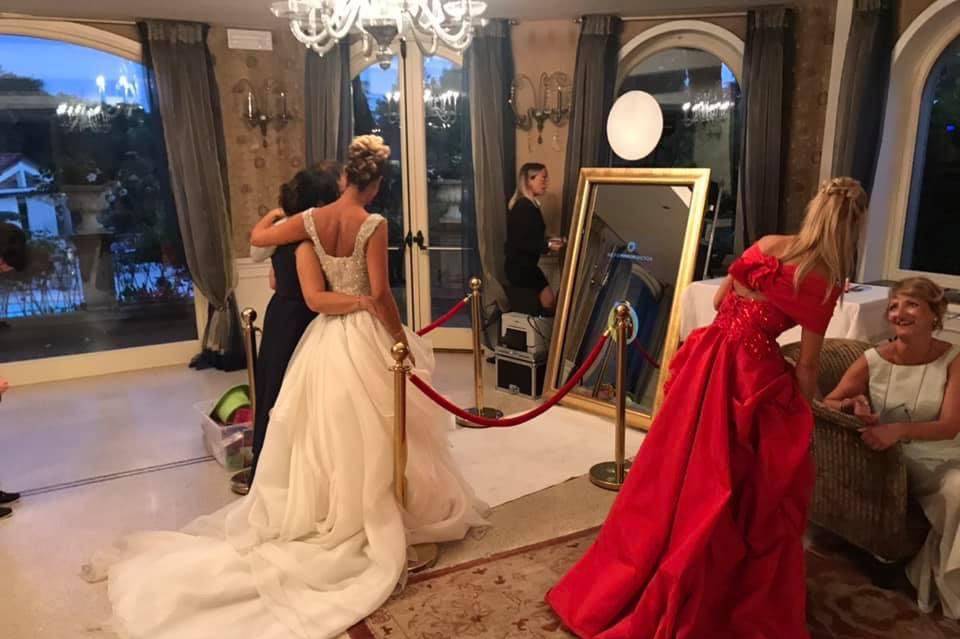 Video Di Selfie Mirror Moody