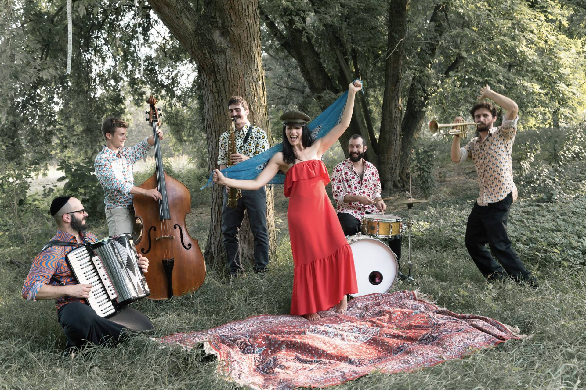 Radar Band - Consulta la disponibilità e i prezzi
